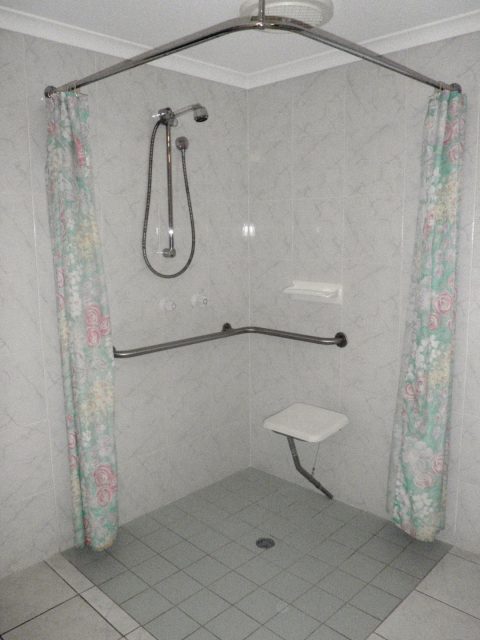 Rooms - Runaway Bay Motor Inn